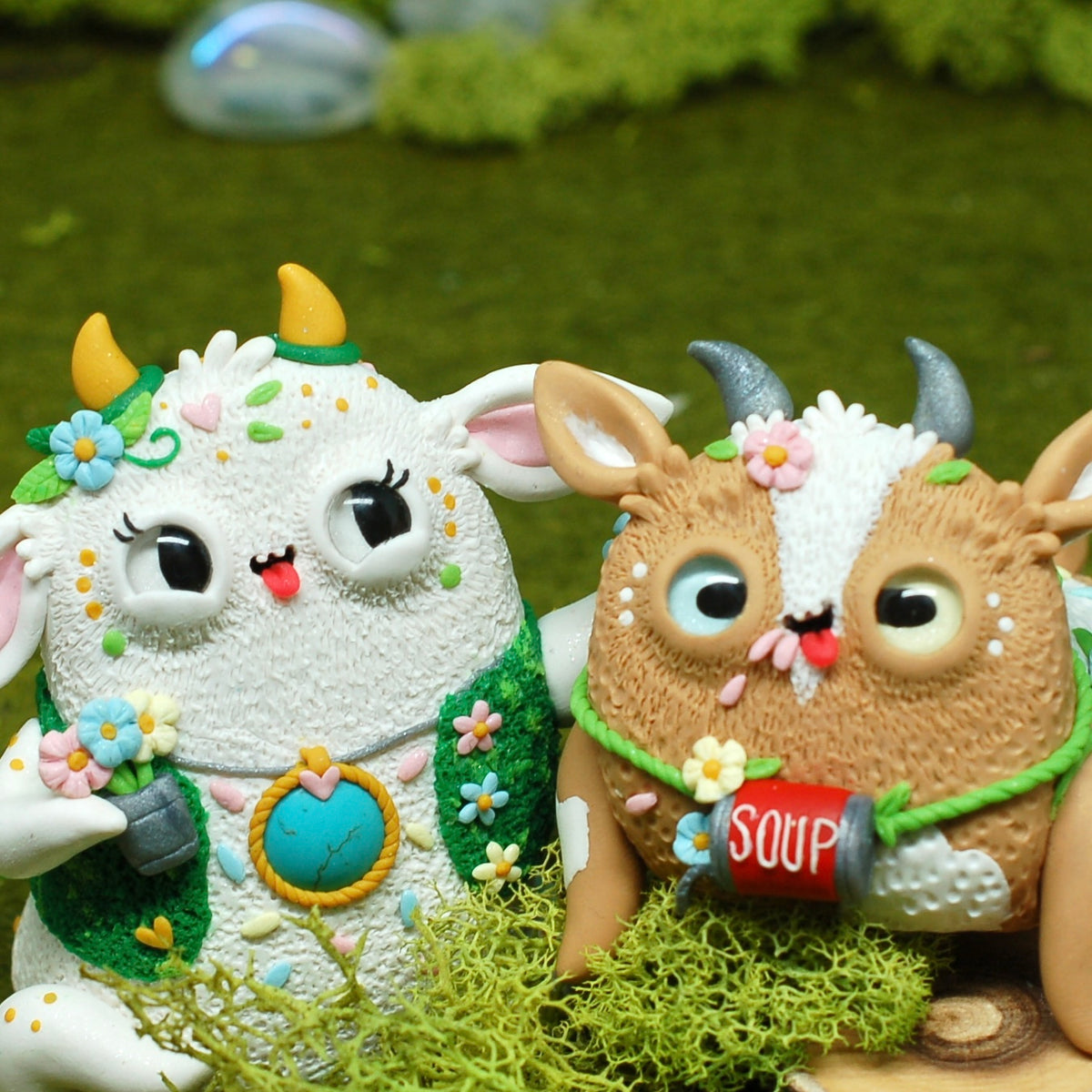 Wee Frolic! – Weebeasts